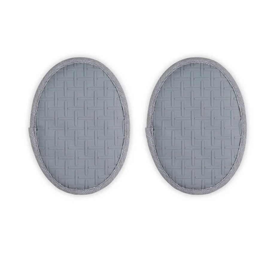 Le Creuset | Pot Grips - Set of 2 – Plum's Cooking Company